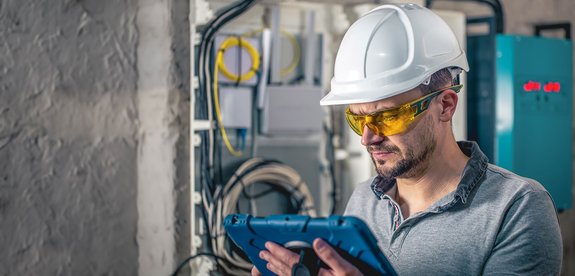 A simple guide to PPE safety | Resco